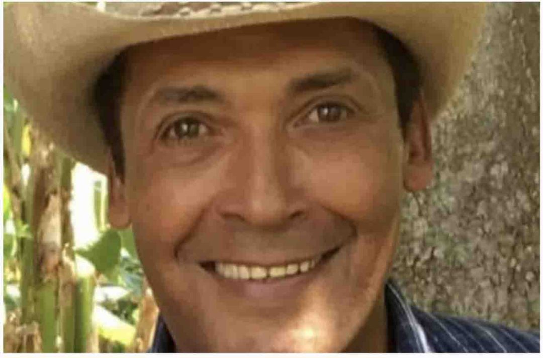 Máximo Velázquez Pérez: Celebrando una Vida de Éxitos en la Radio y ...